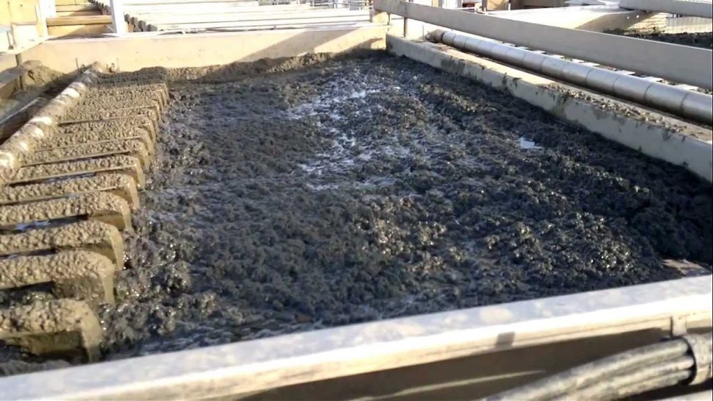 Pourquoi est-il important de réduire les boues ? – Energies environnement